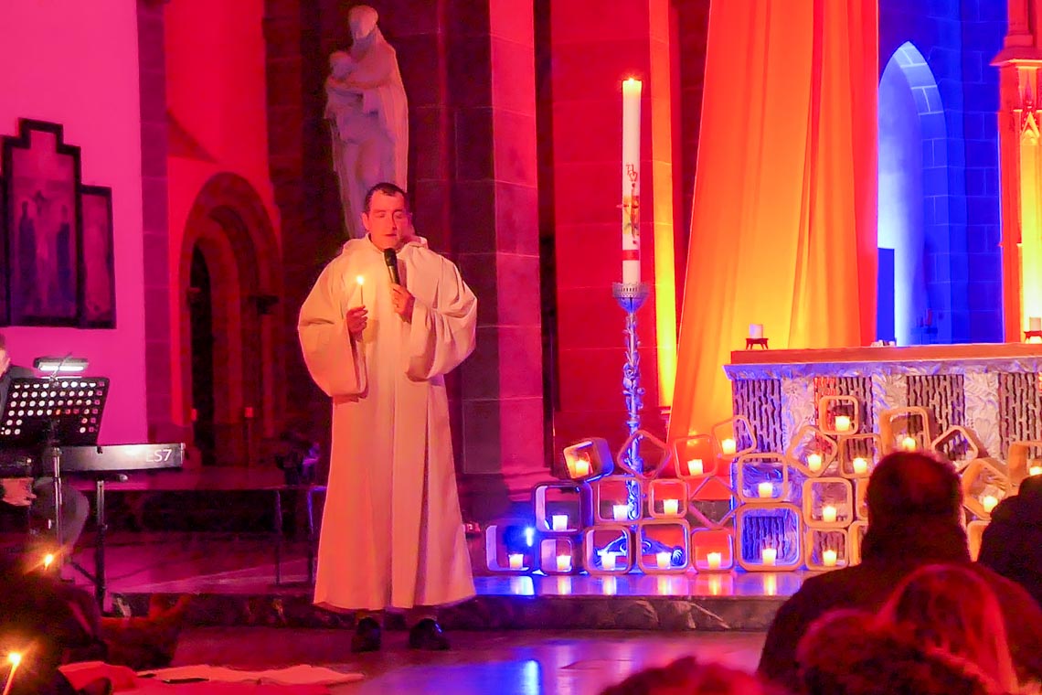 Nacht der Lichter in der Kraft des Betens - Wiesbaden lebt