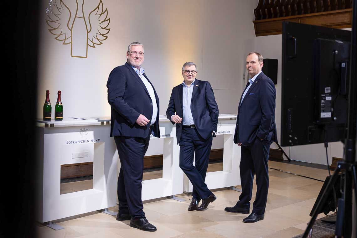 Rotkäppchen-Mumm zieht gemischte Bilanz für 2022 - Wiesbaden lebt