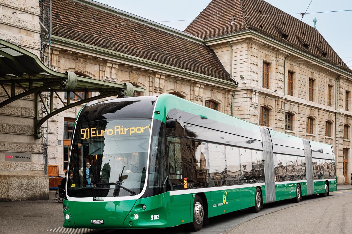 25-Meter-Doppel-Gelenkbusse bald in Wiesbaden - Wiesbaden lebt